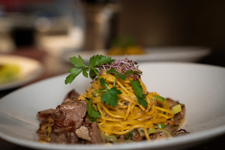 CHIKOS Restaurant & Bar – Geschmack, Stil und Atmosphäre